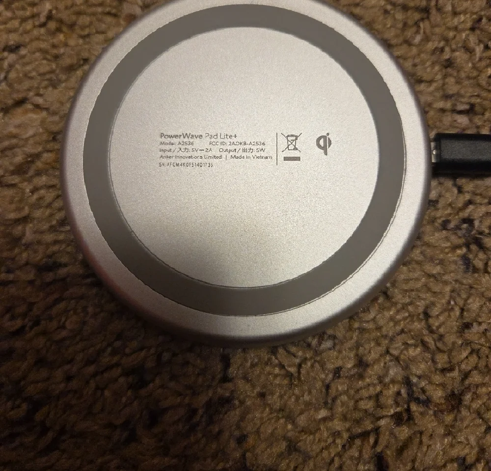 Anker | Cell Phones & Accessories | Anker Round Wireless Charging Pad ...
